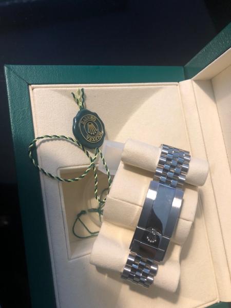 Rollie Box and Papers New Version